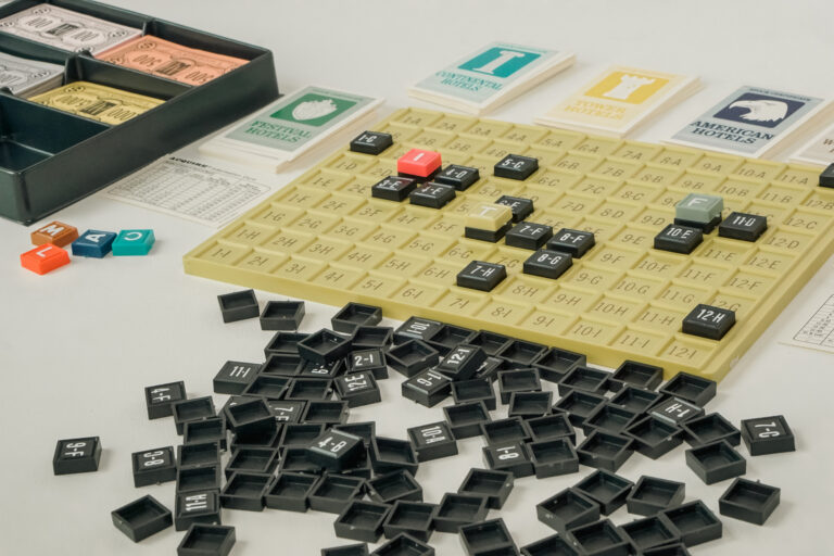 Feeling Clever: Thematic Design in Sid Sackson’s Games | Analog Game Studies